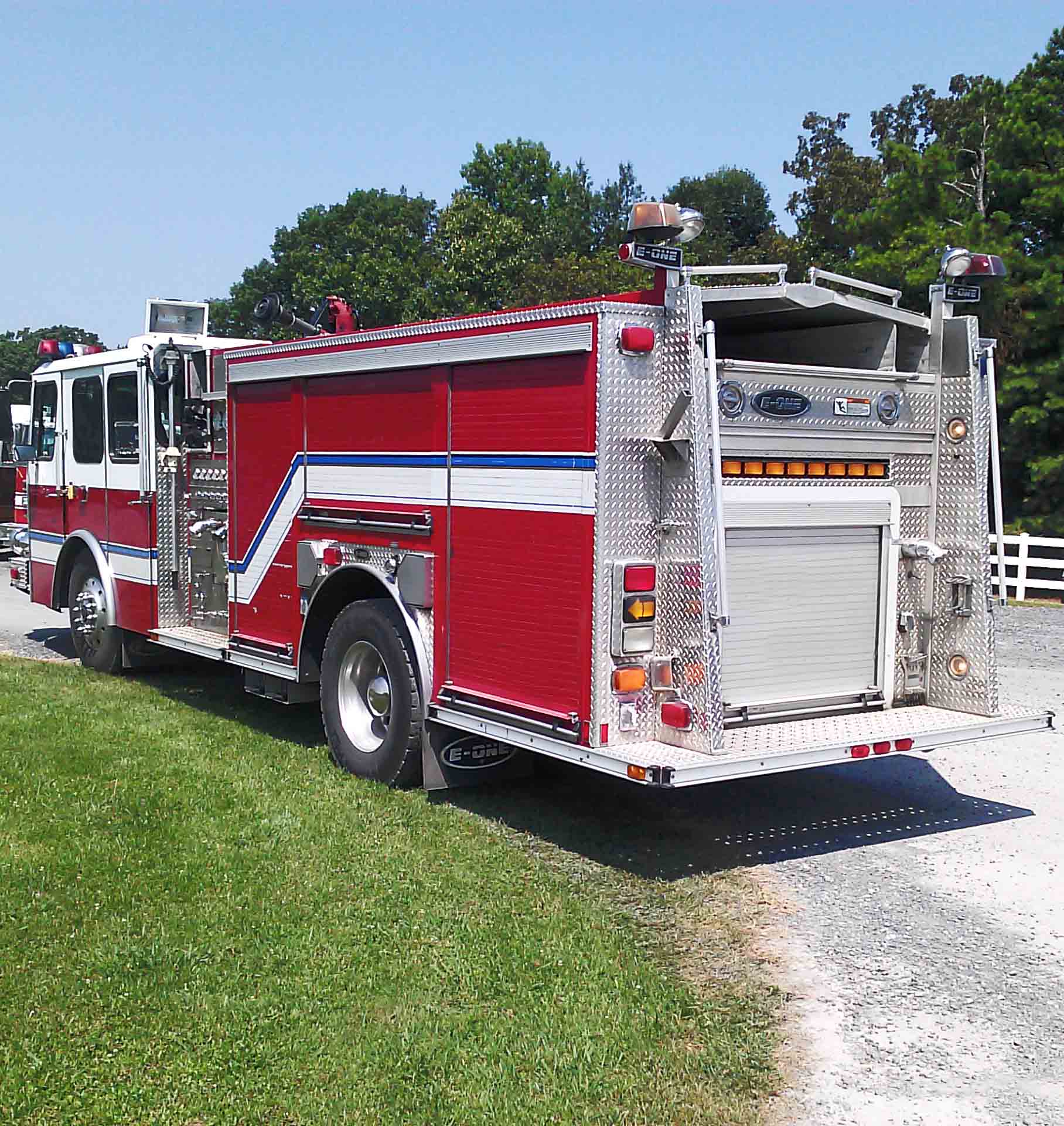 2001 E-One Cyclone II Custom Pumper | Used Truck Details